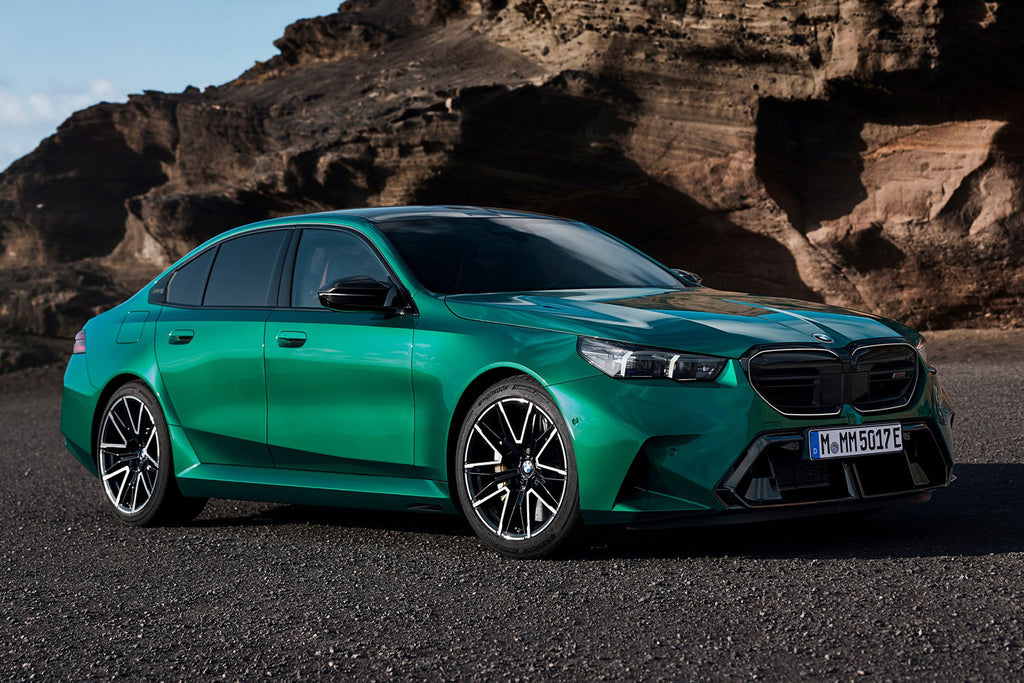 2025 BMW G90 M5 - Specs, Features & Review