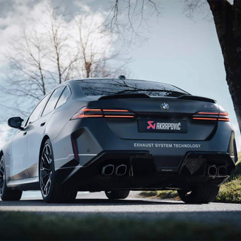 Akrapovic BMW G90 & G99 M5 Gloss Carbon Fibre Rear Diffuser